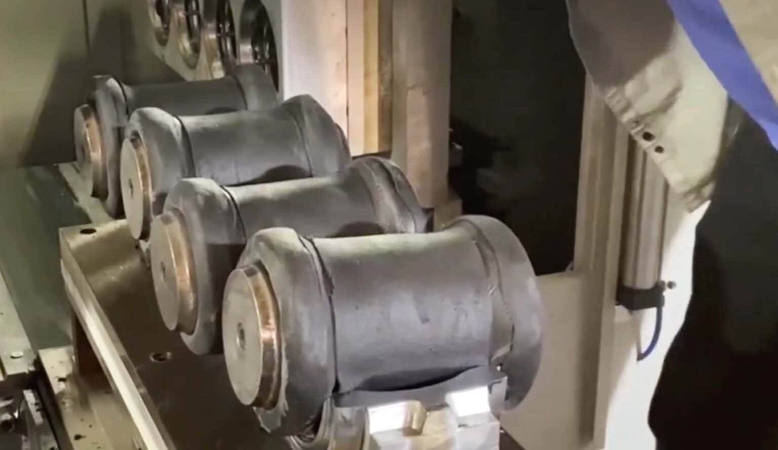 Rubber expansion joint - ductile iron pipe fitting and valve-factory ...
